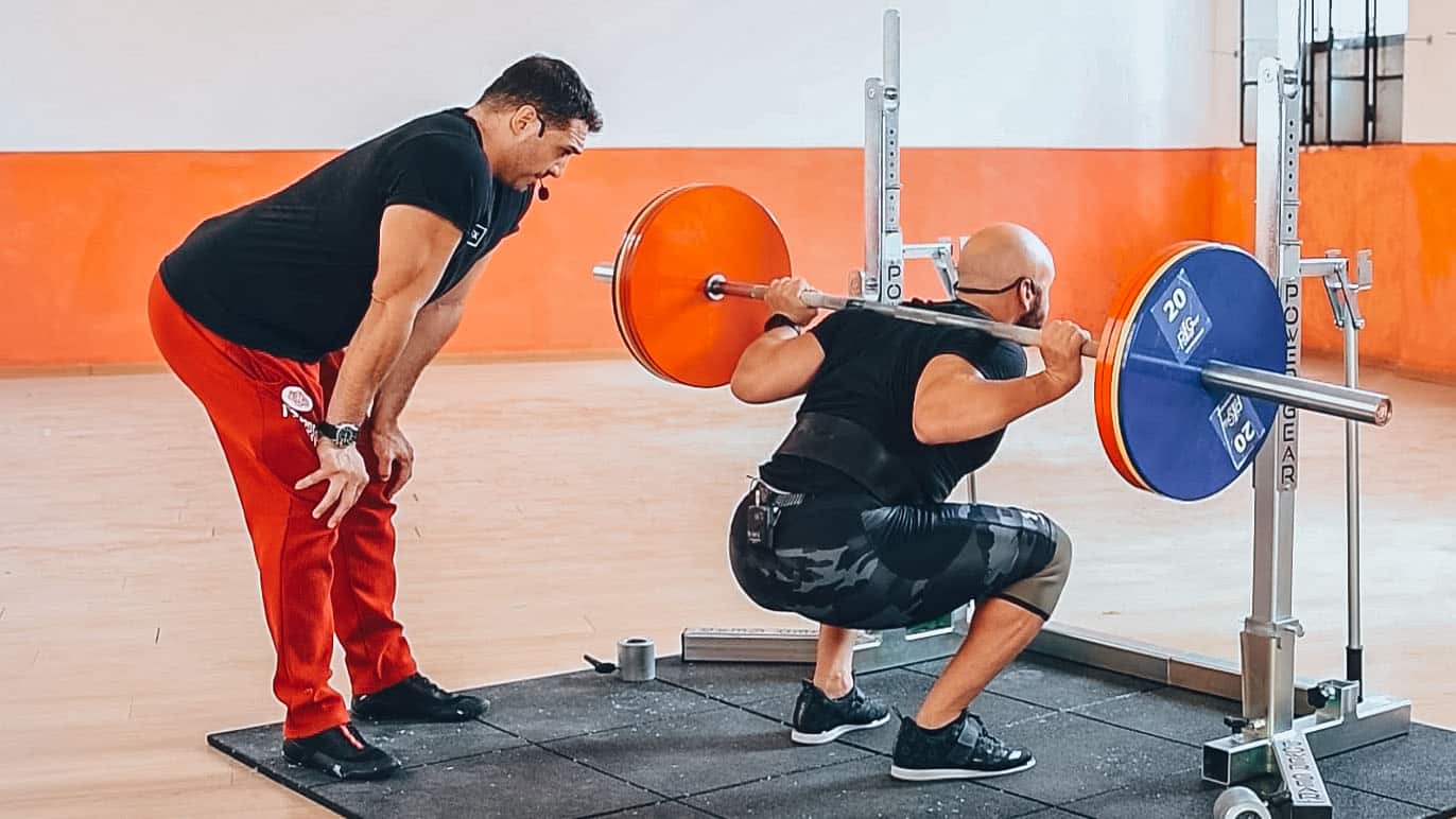 Pack Squat - Strong 5 - FitnessX